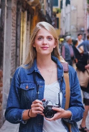 Isabella Lazzareschi – Medium