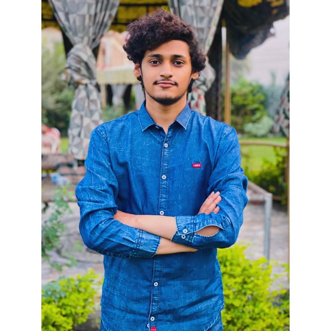 Malik Ahmad – Medium
