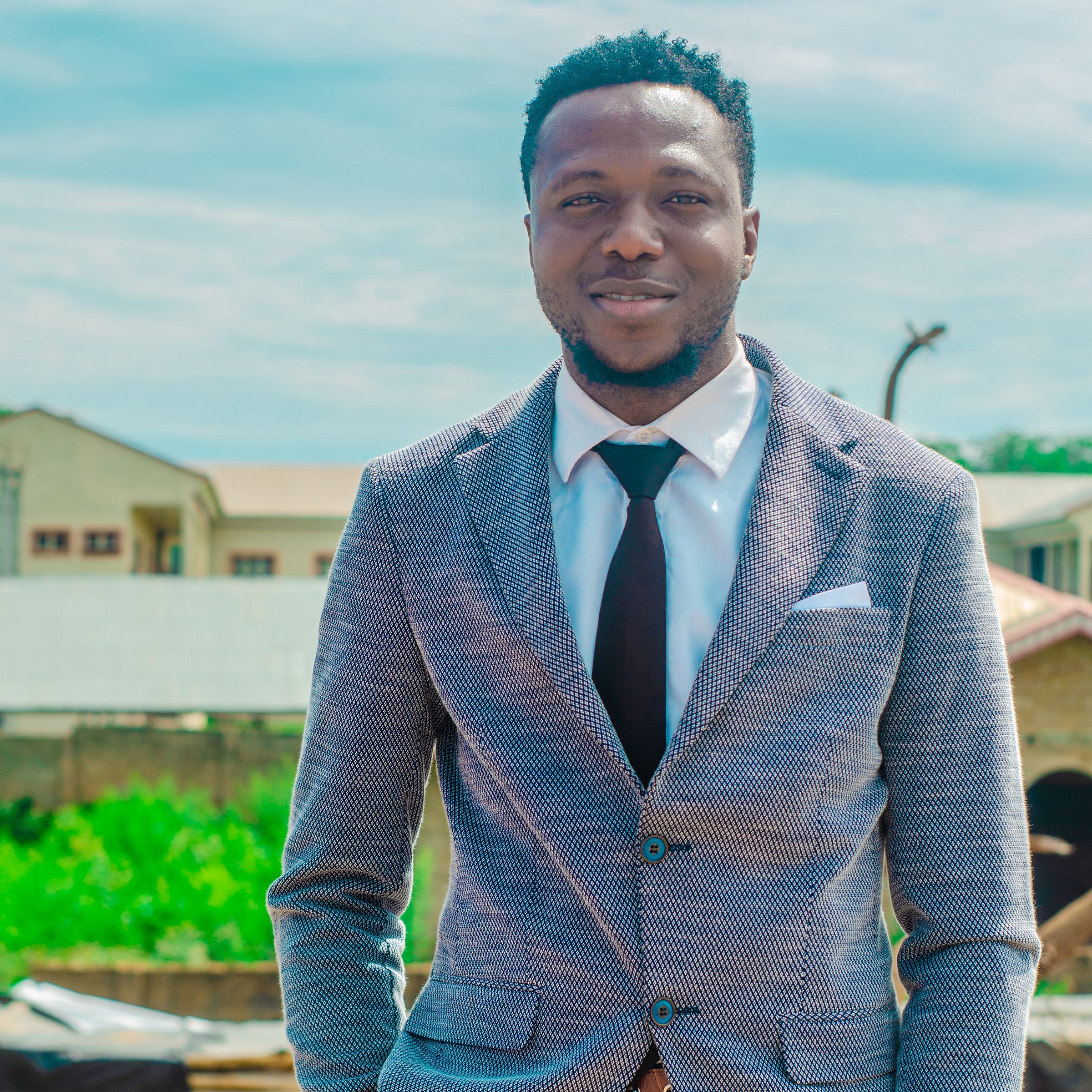 Ayanfe Fakunle – Medium