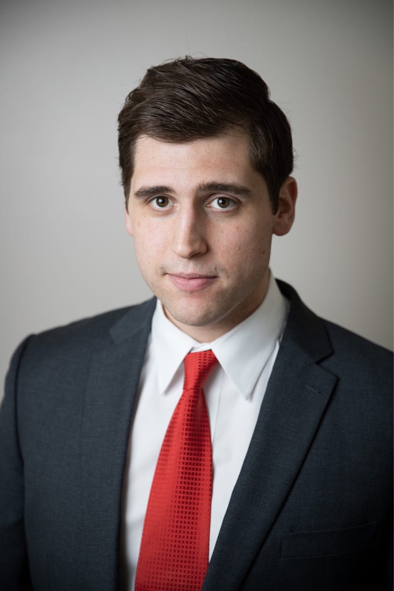 Zak Pyzik – Medium