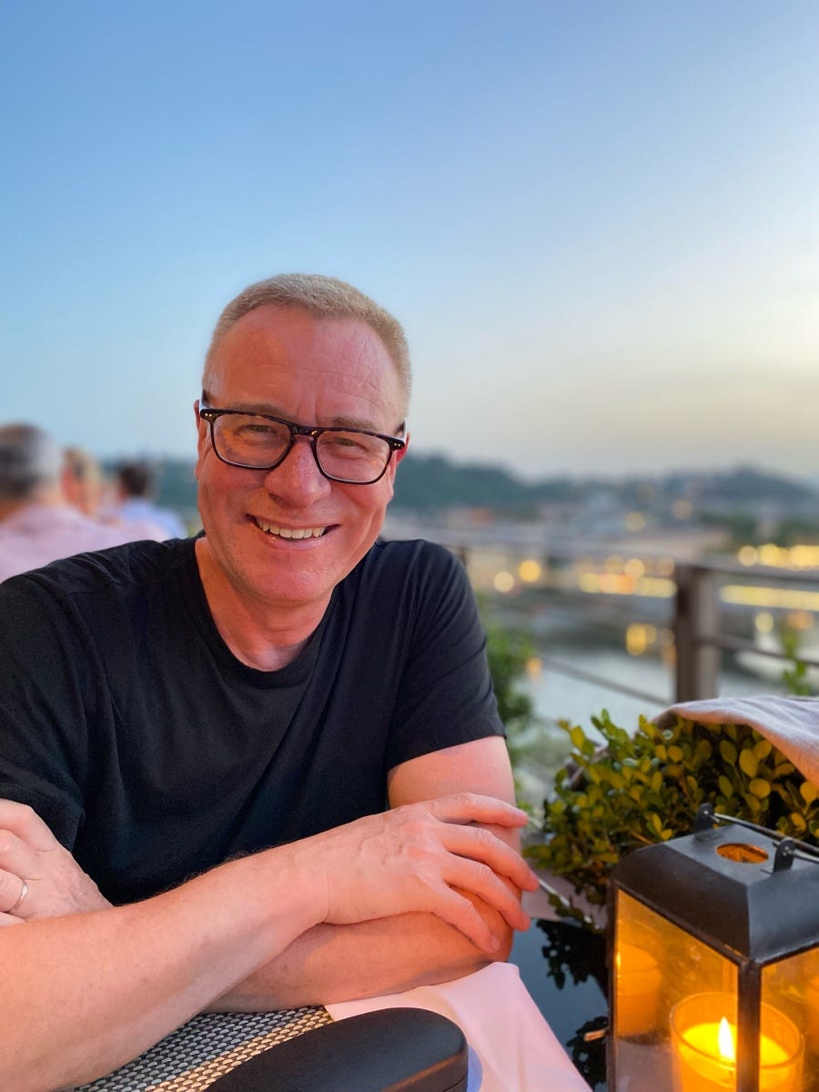 Steven Jeffrey – Medium