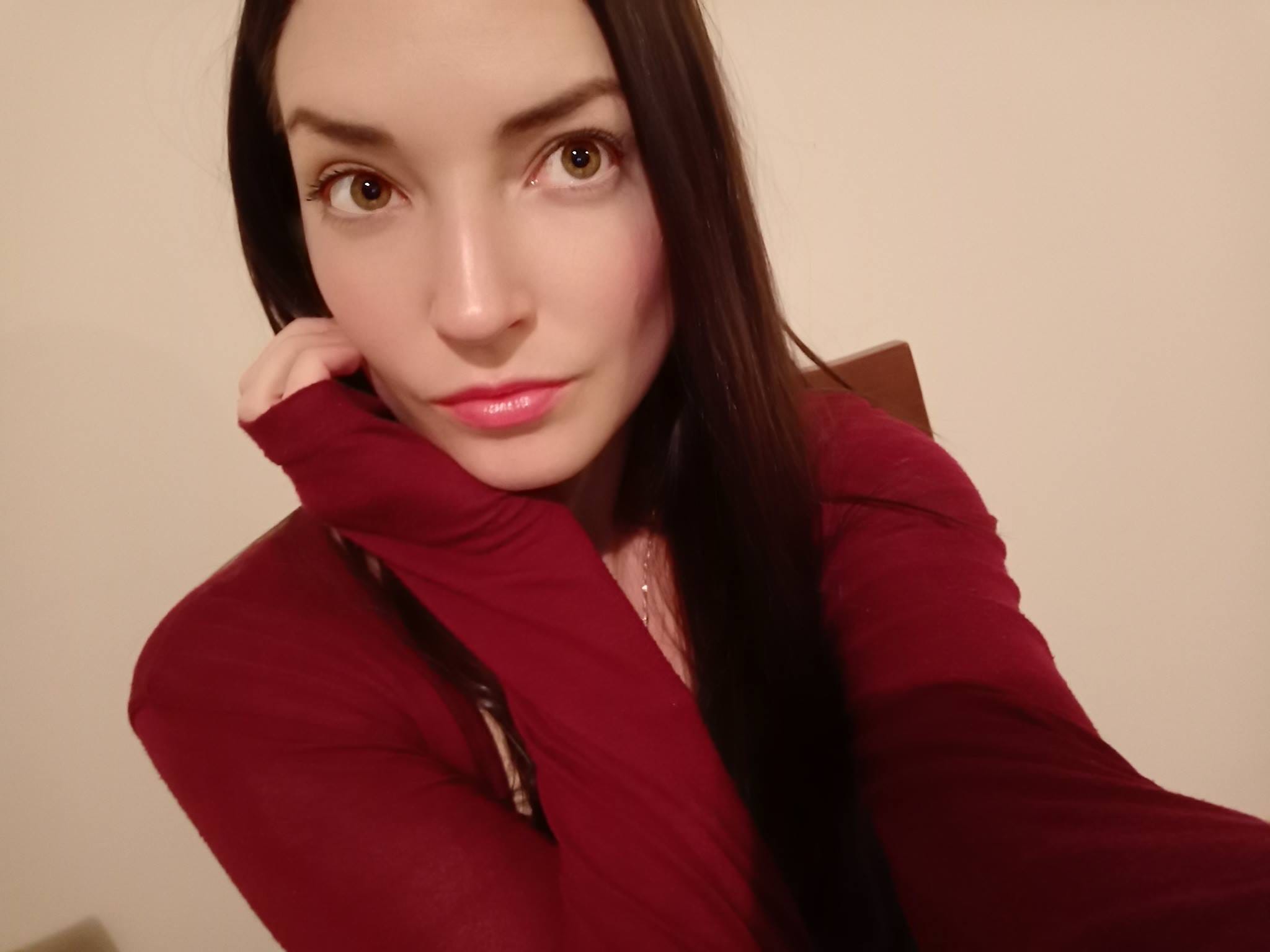 Elizabeth Lord – Medium