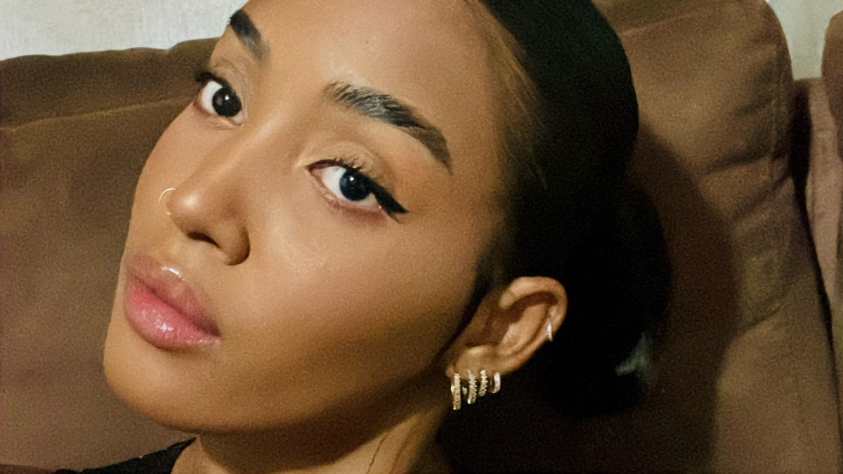 Leticia Argolo – Medium