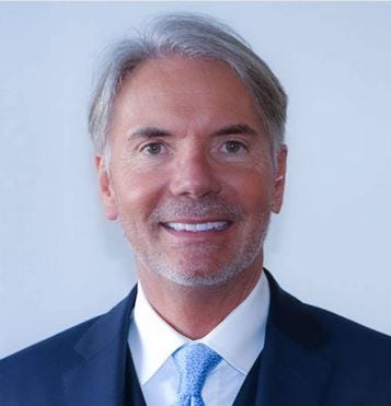 Patrich Stach – Medium