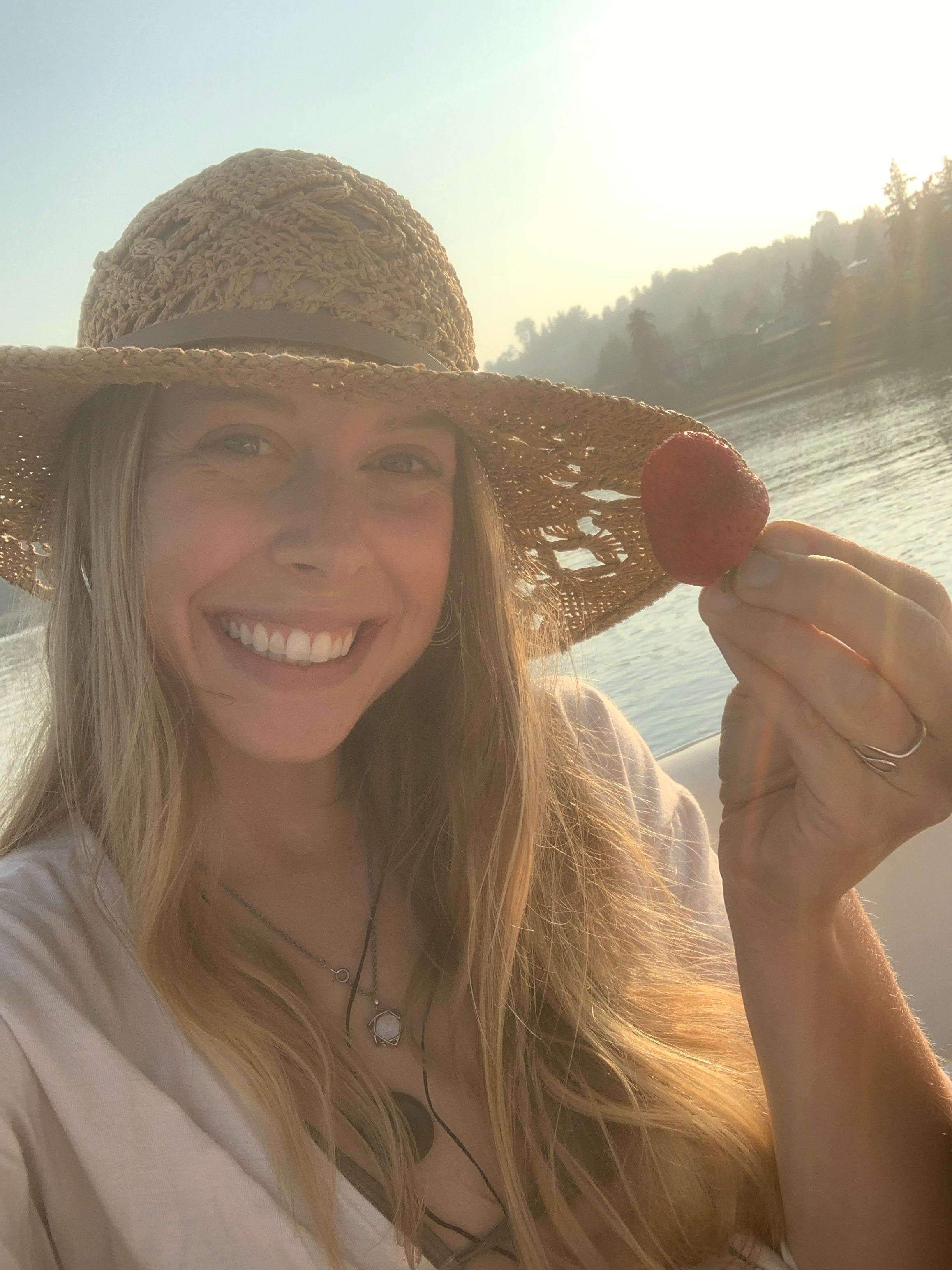 Sydney Qualls – Medium