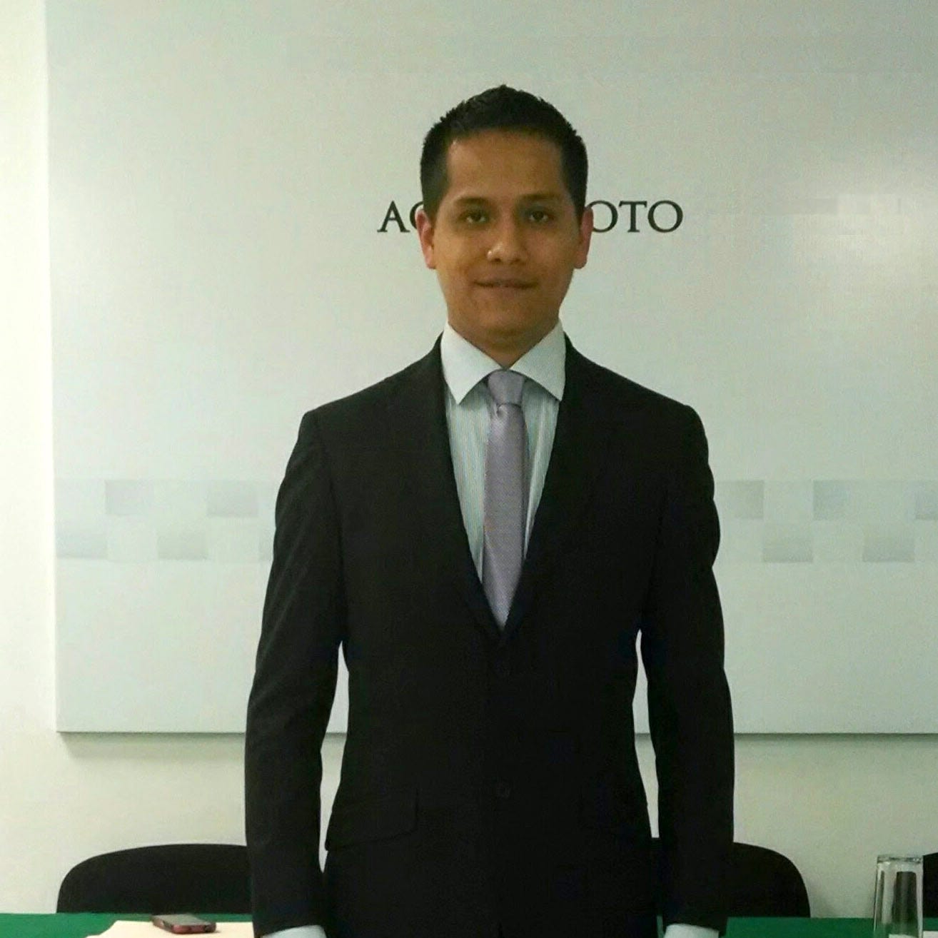 About – Alain Nicolás Tello – Medium