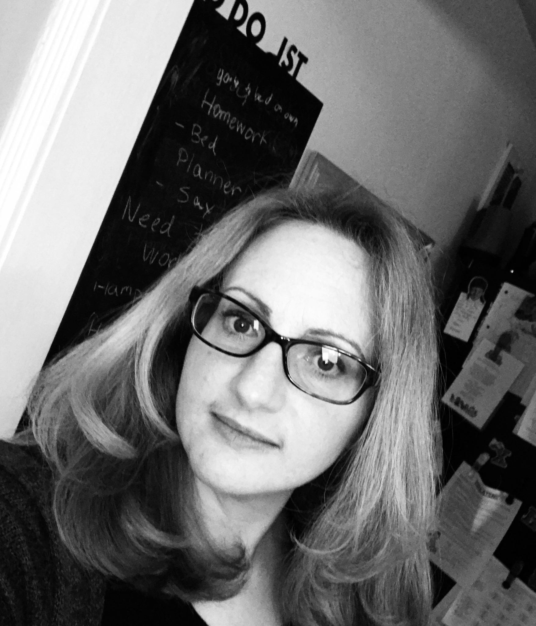 Julie Harding – Medium
