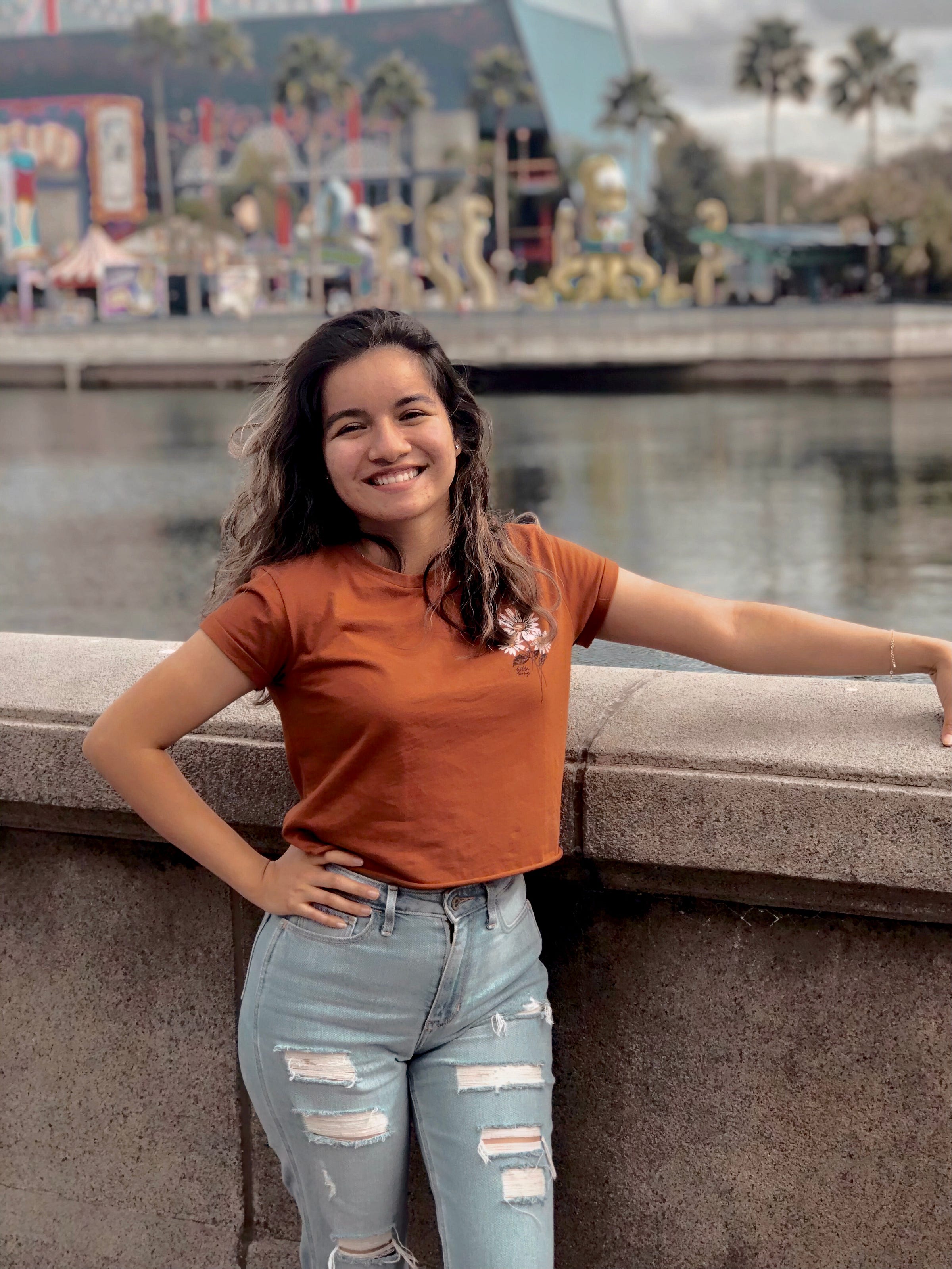 Emily Calva – Medium