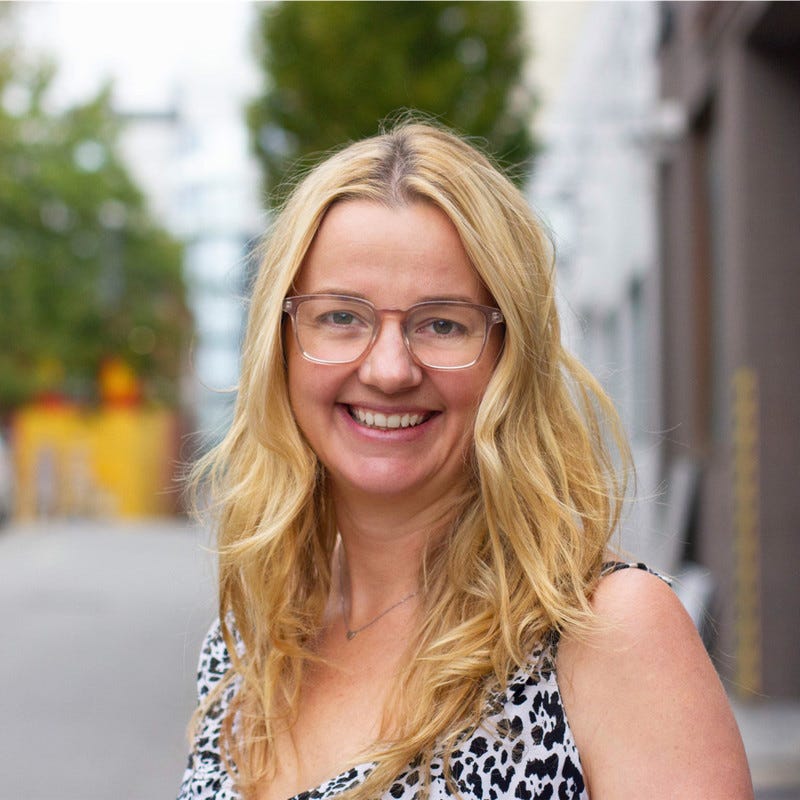 Jen Sharpe – Medium