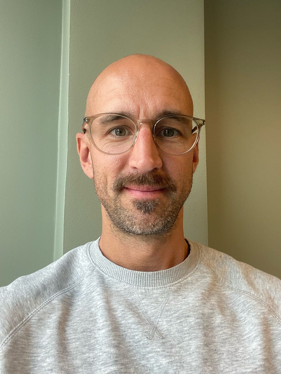 Bastian Daae – Medium