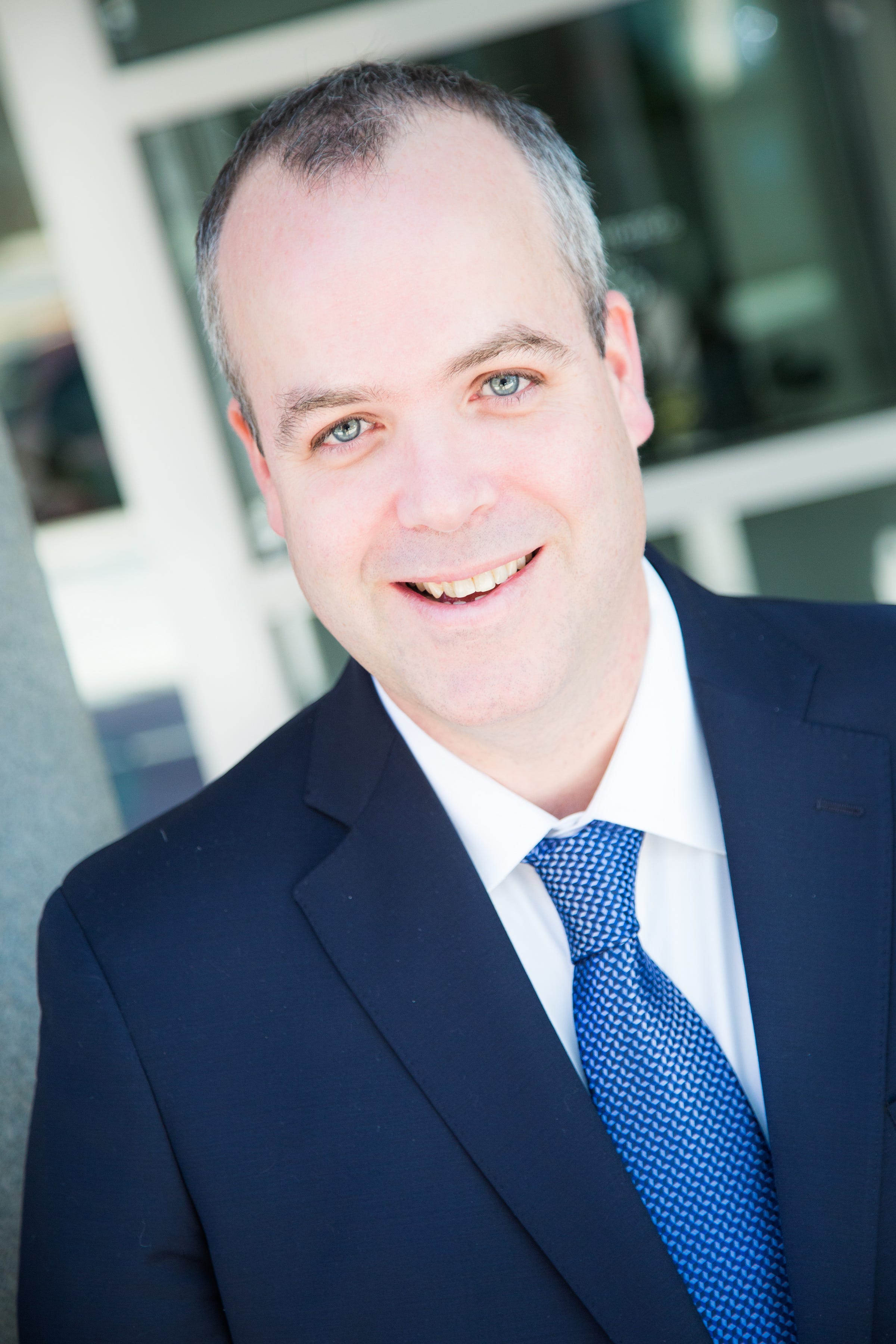 Robert Horne – Medium