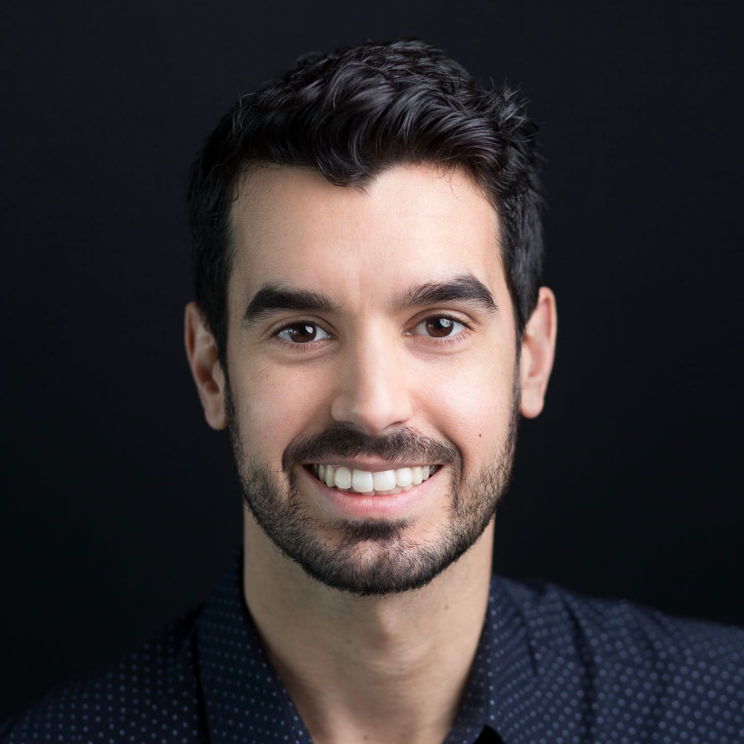 Luca Gobbi – Medium