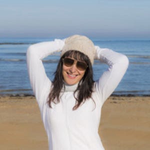 Julia Prado – Medium
