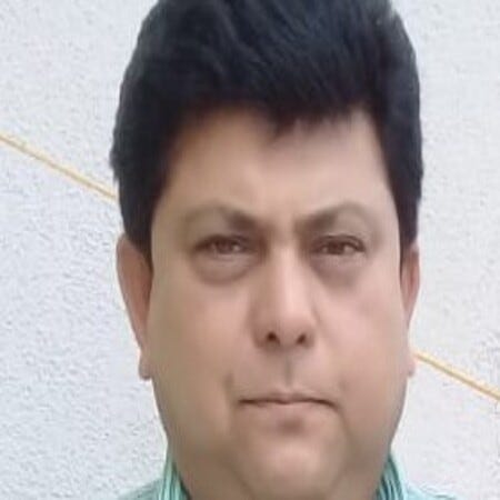 Alok Chakraborty – Medium