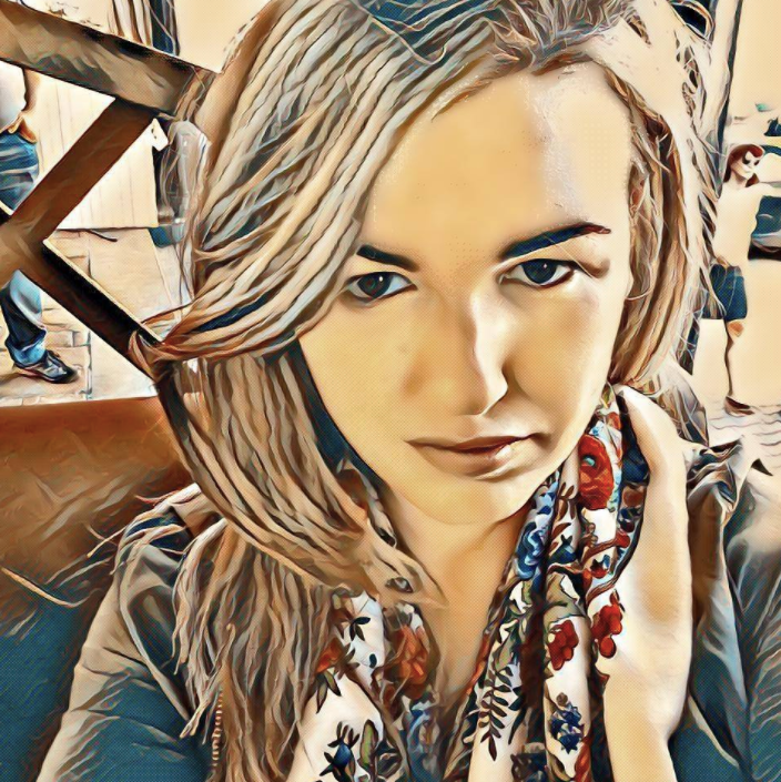 Danielle Ryan – Medium