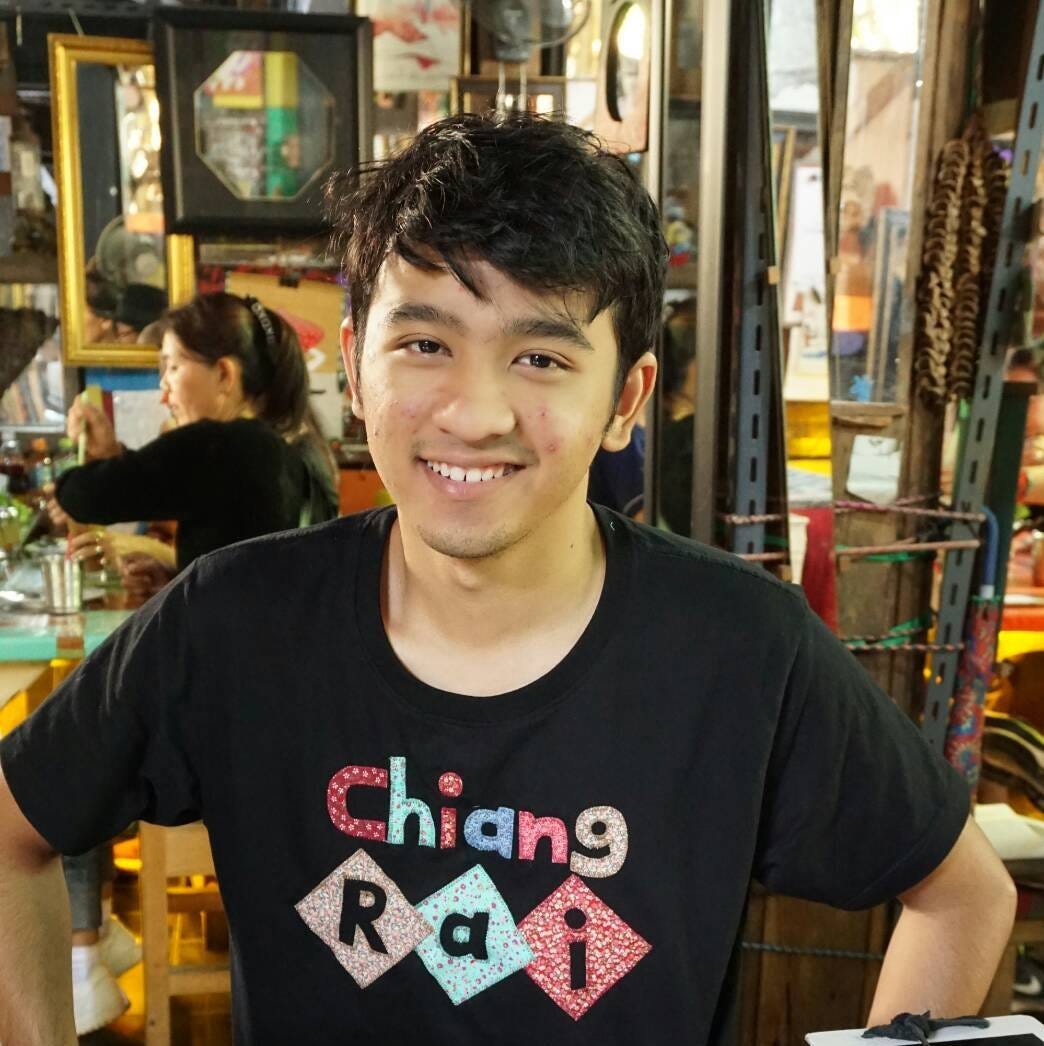 Patompong Savaengsuk – Medium