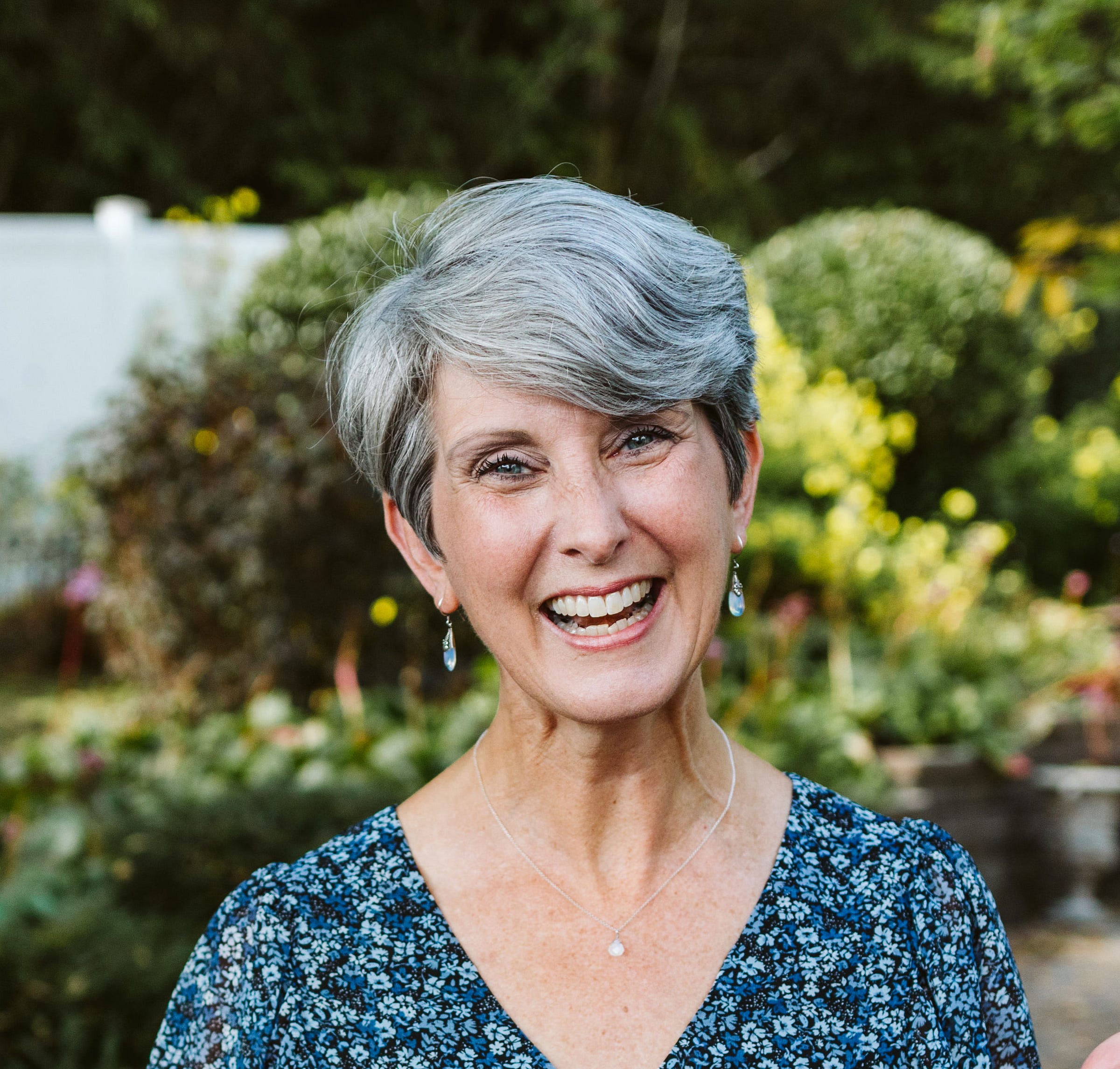 Renée Smith – Medium