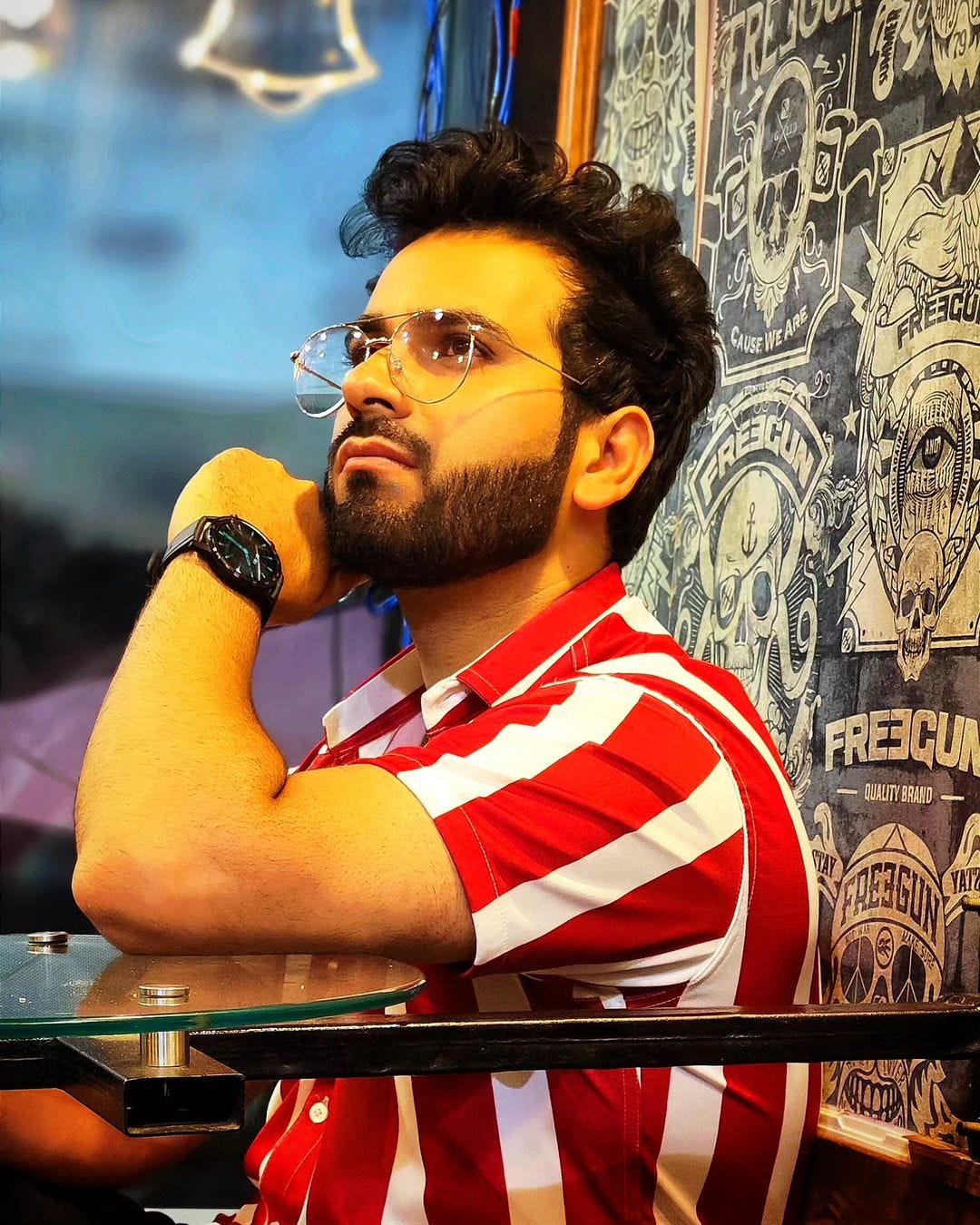 Muzamil Ahad – Medium