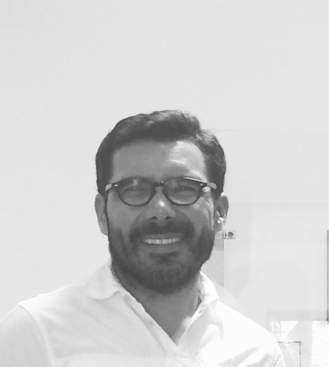 David Solis – Medium