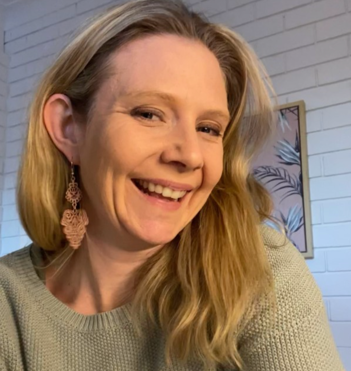 About – Bec Faye – Medium
