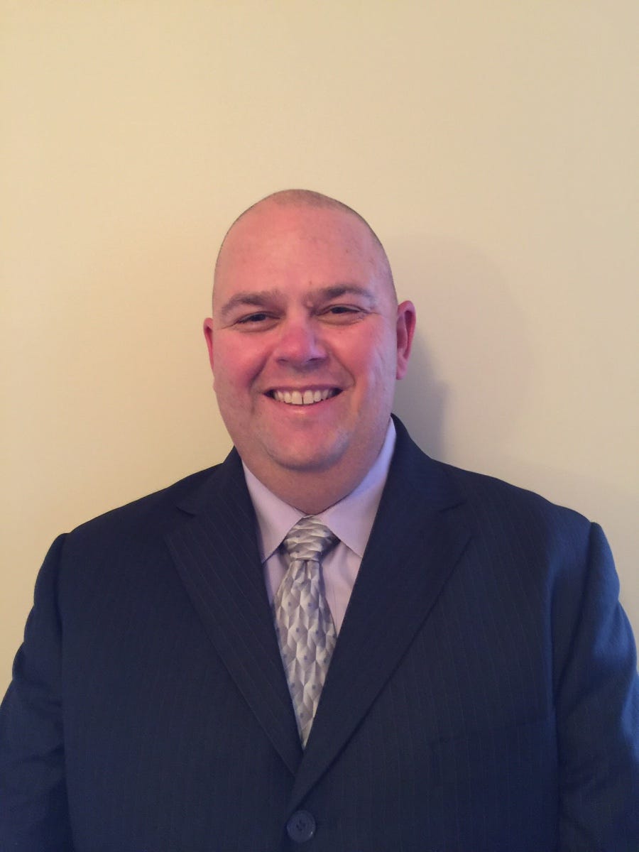 Edward Dean – Medium