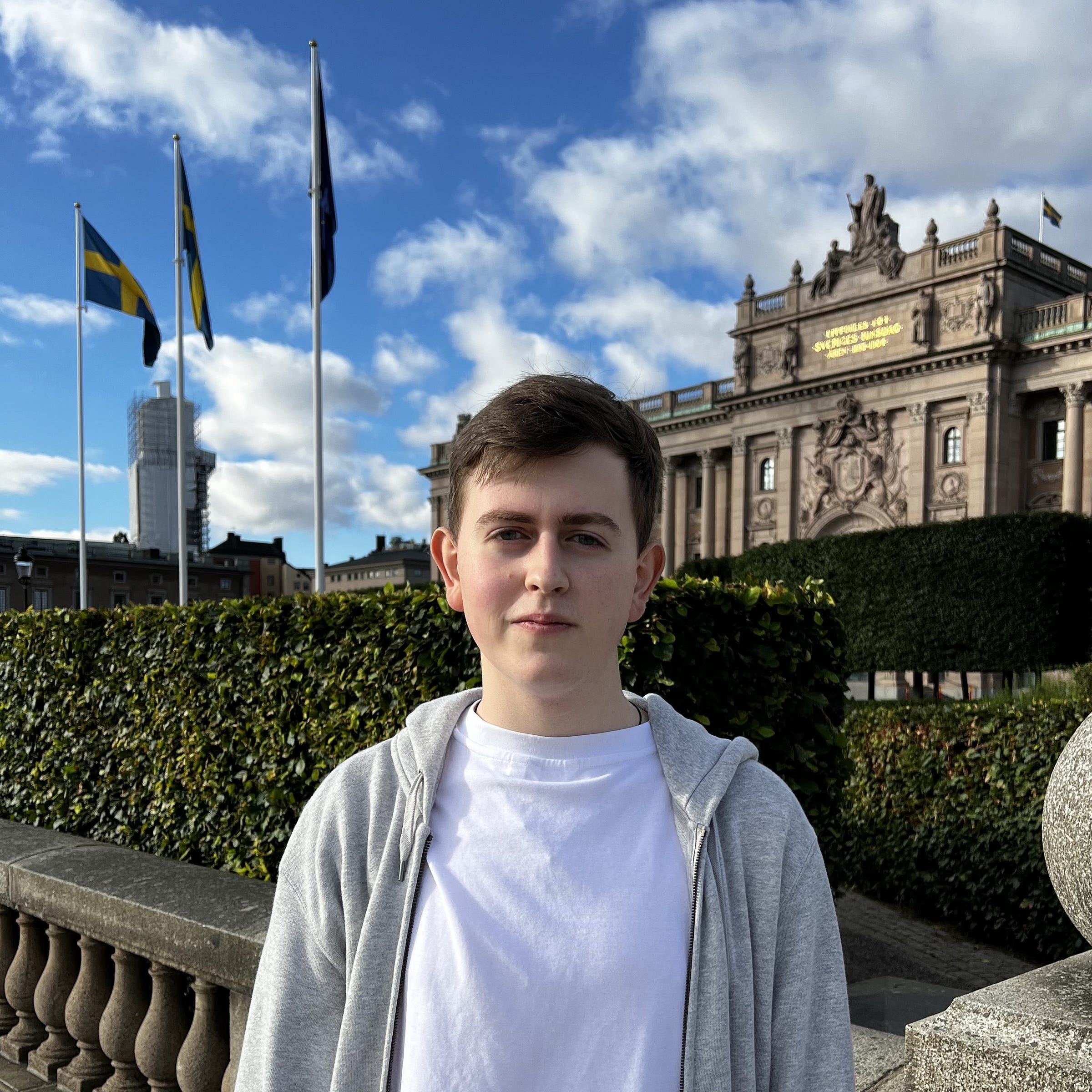 Eugene Stsefankou – Medium