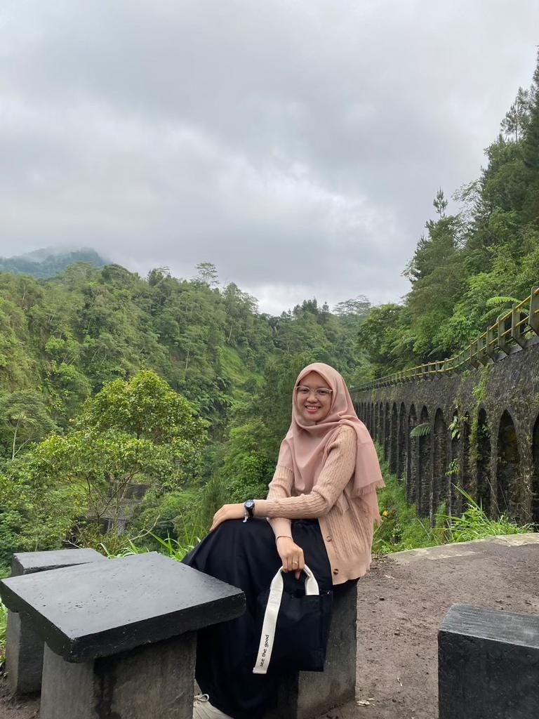 Fira Ahda – Medium