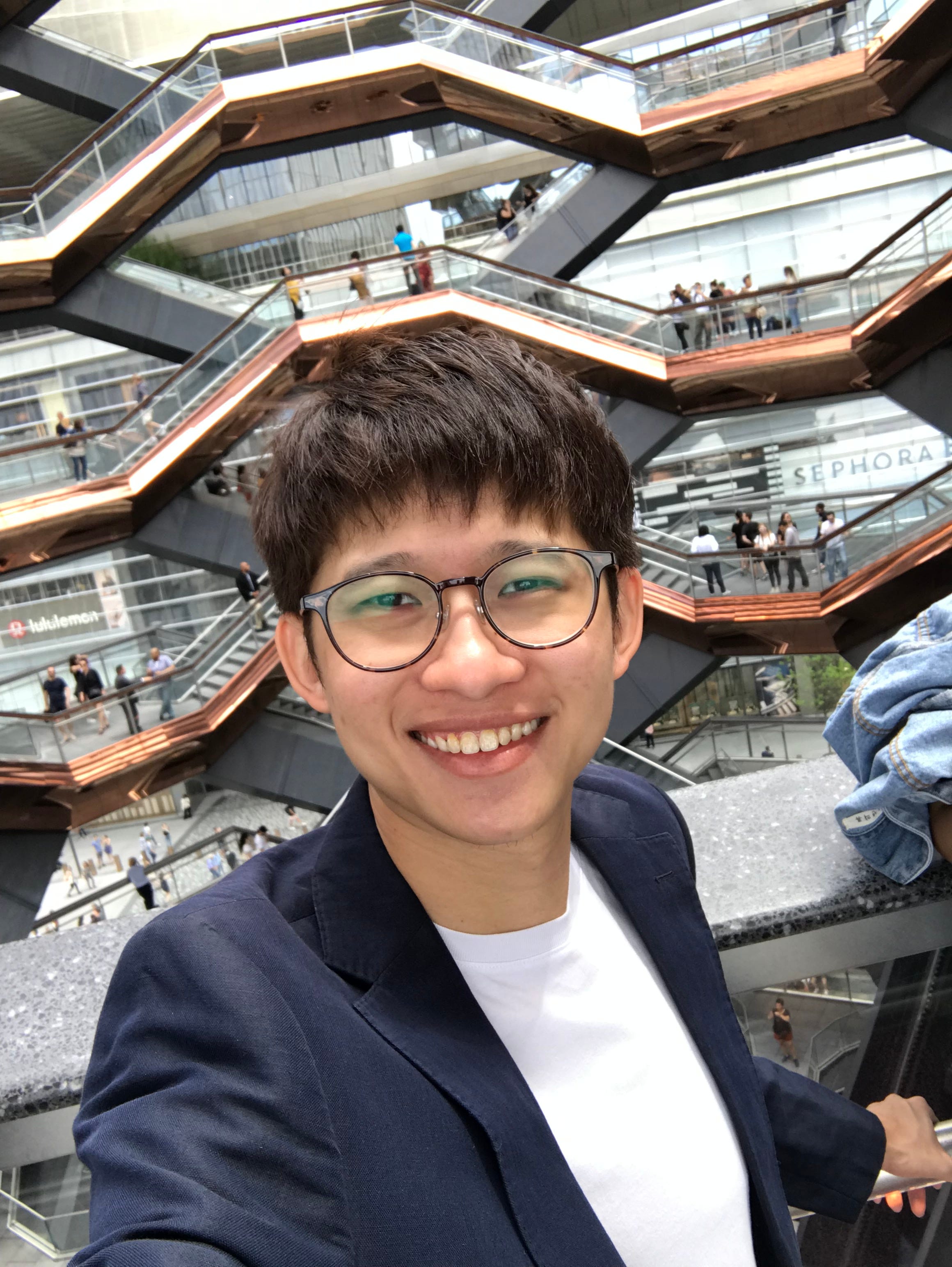 Nic Chong – Medium