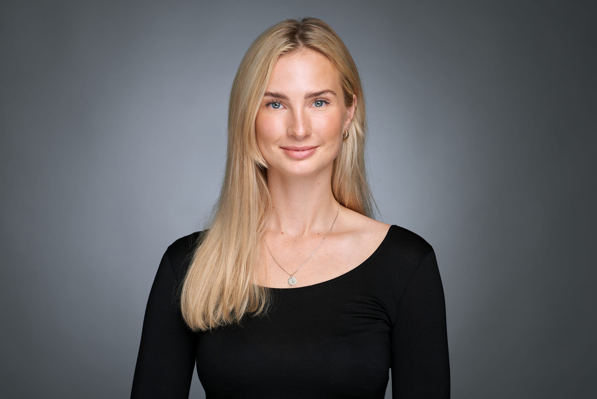 Laura Waldenstrom – Medium