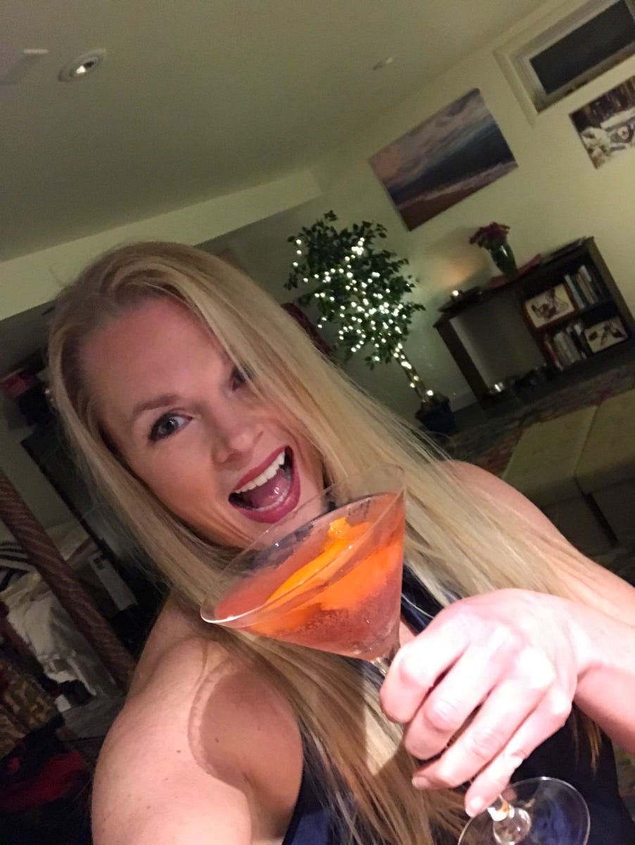 Laura Beckman – Medium