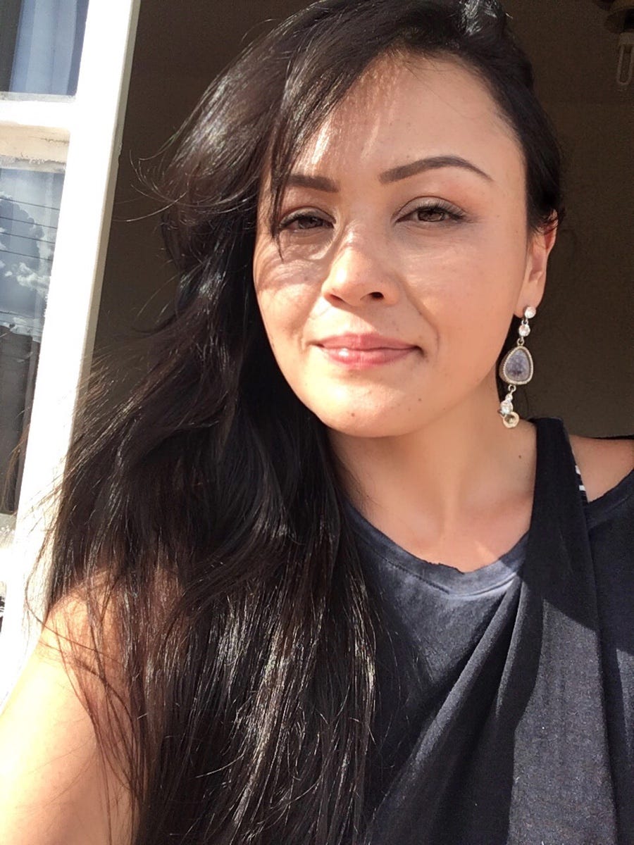 Ana Luiza Parente – Medium