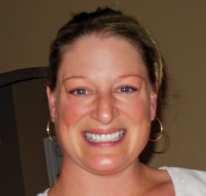 Leila Cunningham – Medium