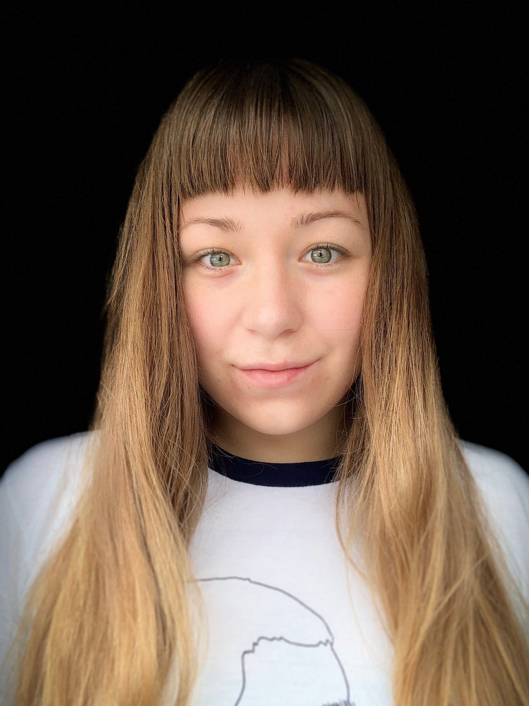 Anya – Medium