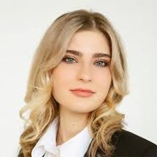 Harper Clark – Medium