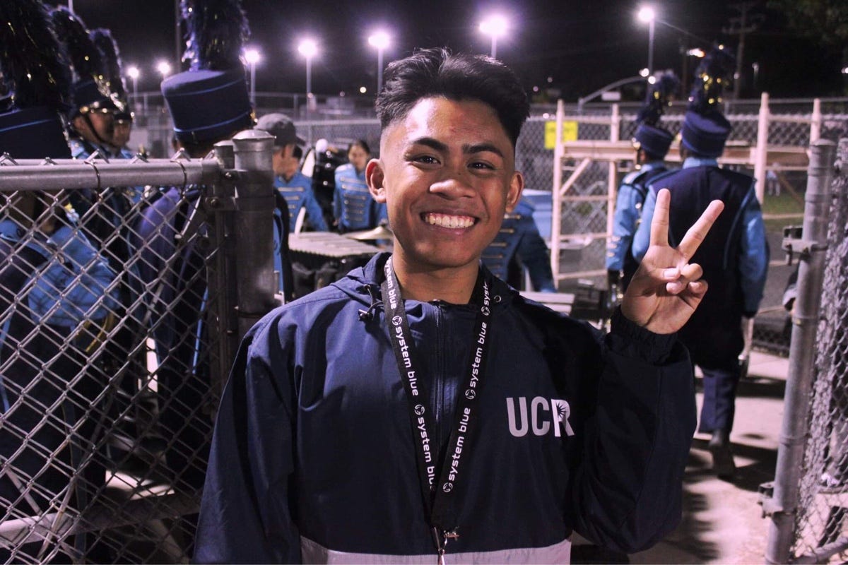 Andrei Dimaano – Medium