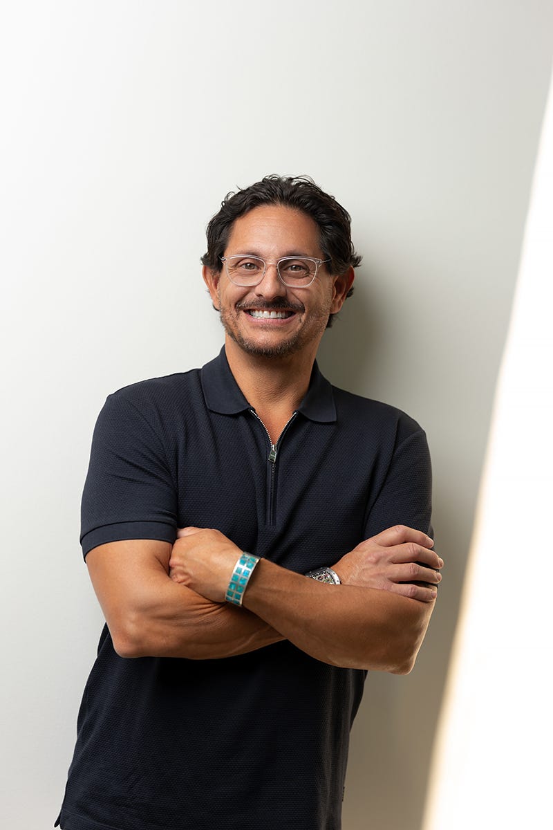 Joseph Mauro – Medium