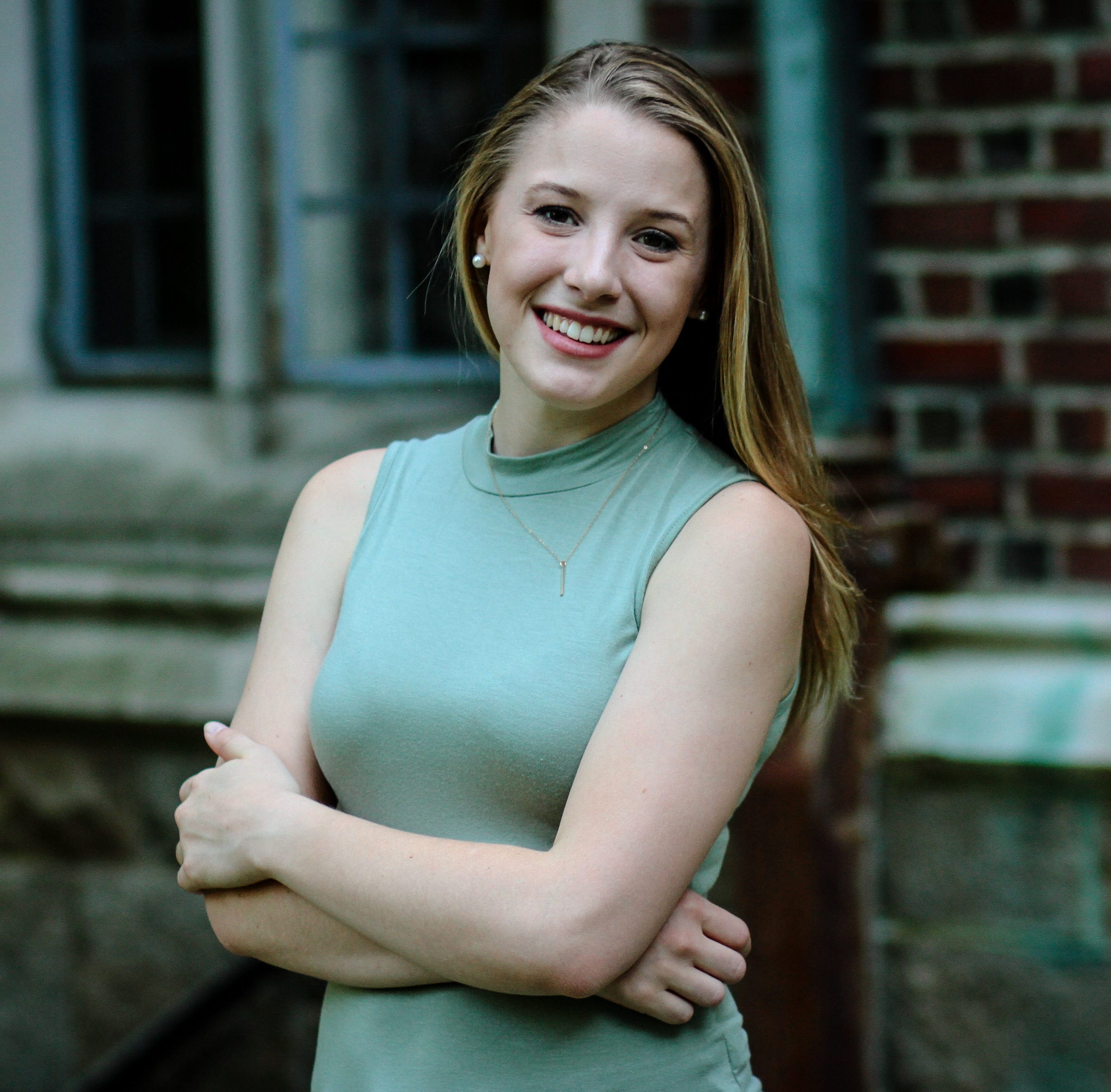 Samantha Voigt – Medium
