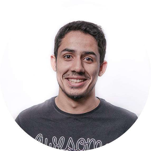 Gabriel Queiroz – Medium