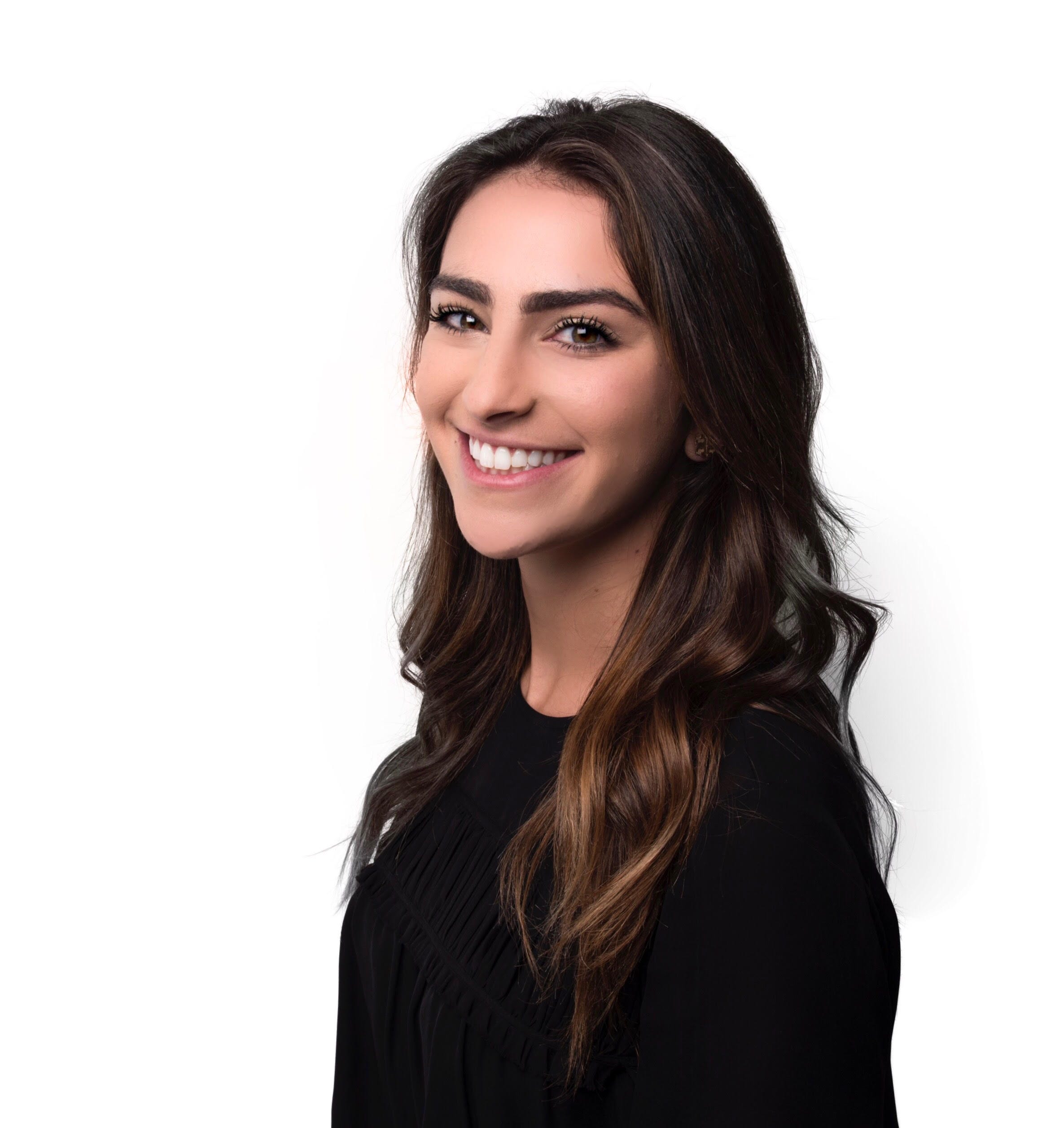 Ellie Baer – Medium