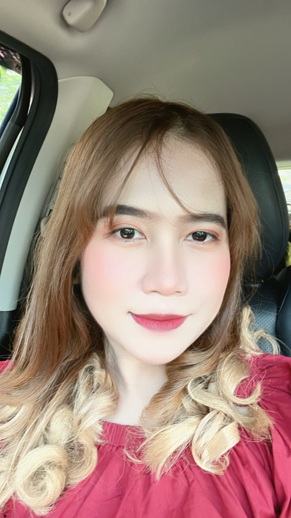 Anggita Jasmeen – Medium