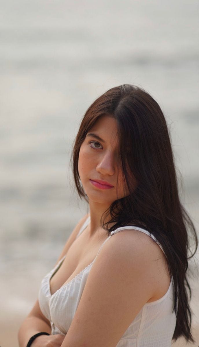 Isidora Brita – Medium