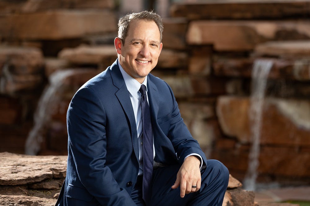 Dr. David Greene R3 Stem Cell – Medium