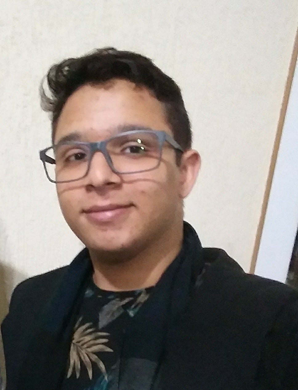 Pedro Lucas – Medium