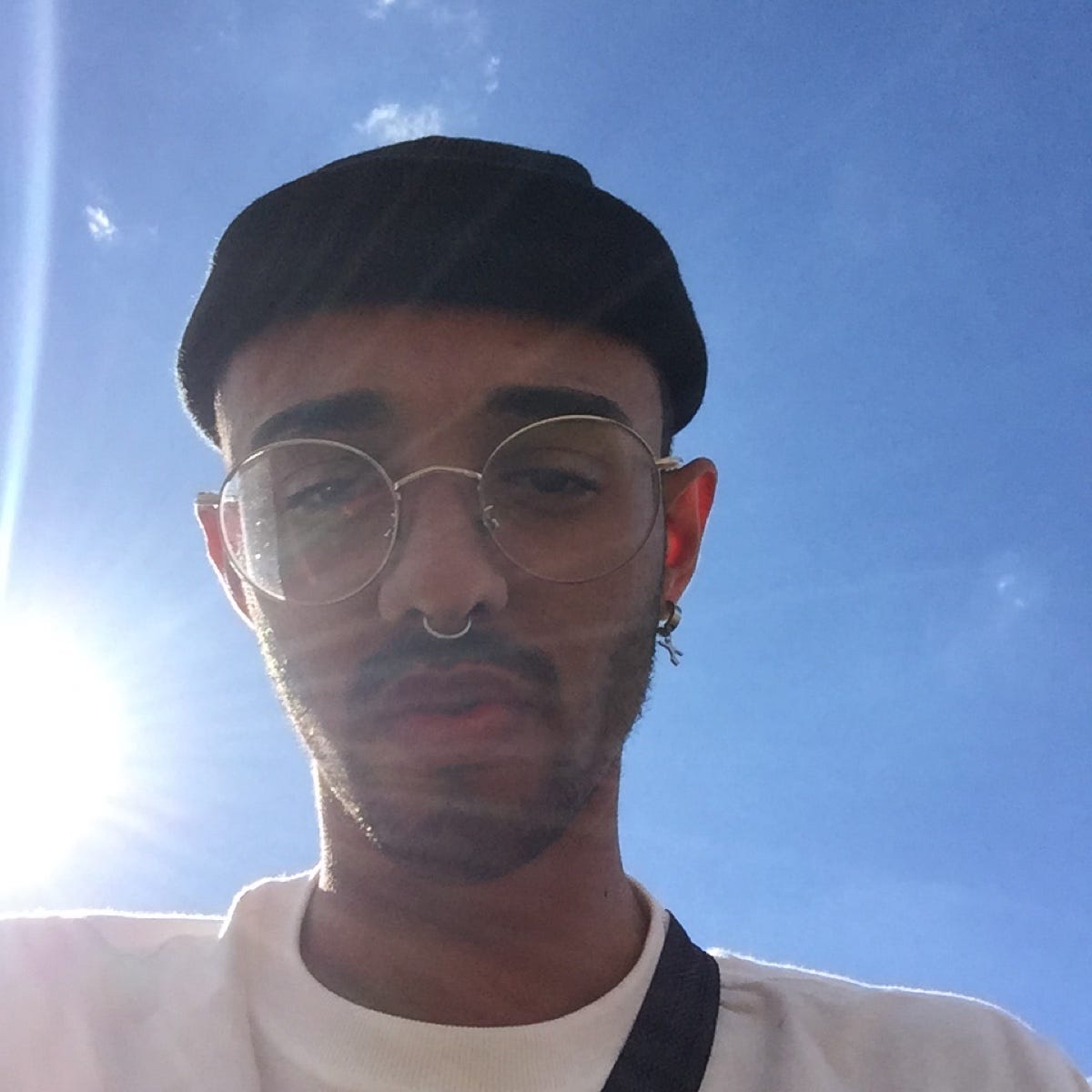 Vitor Marques – Medium