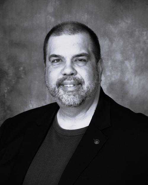 Dennis Wagner – Medium