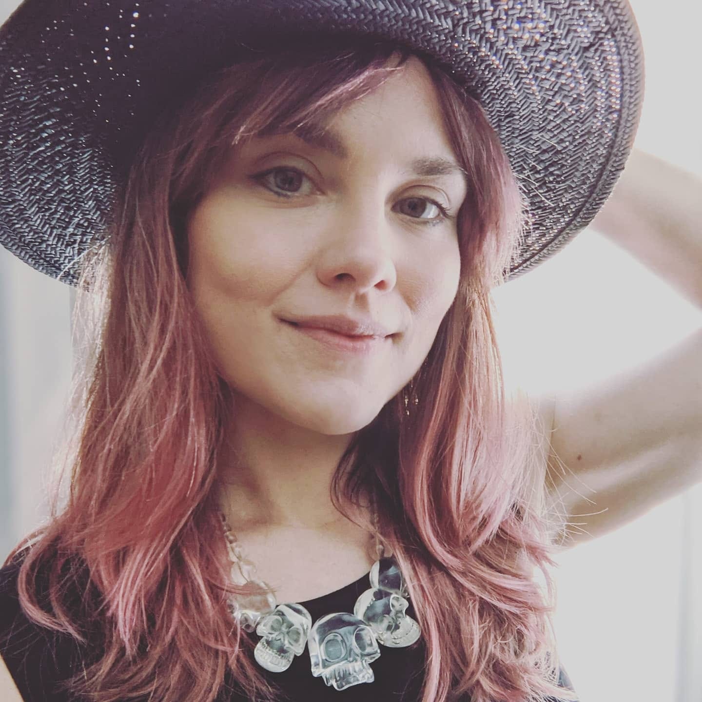 About – Liz Masters – Medium