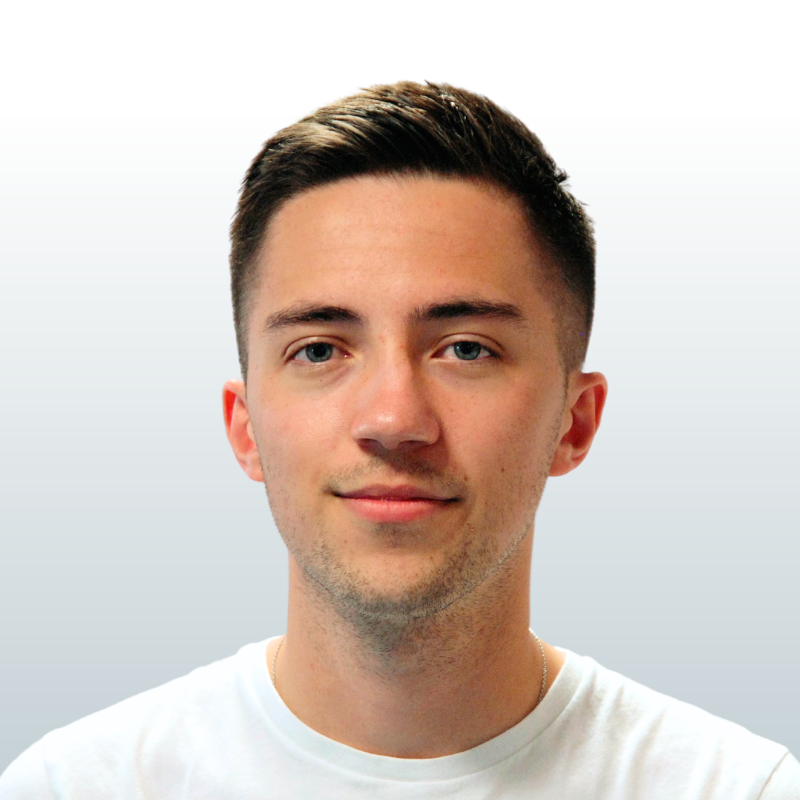 Julien C. – Medium