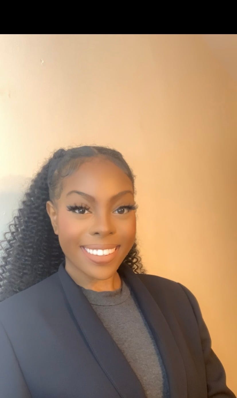 Kahlia Pinkins – Medium