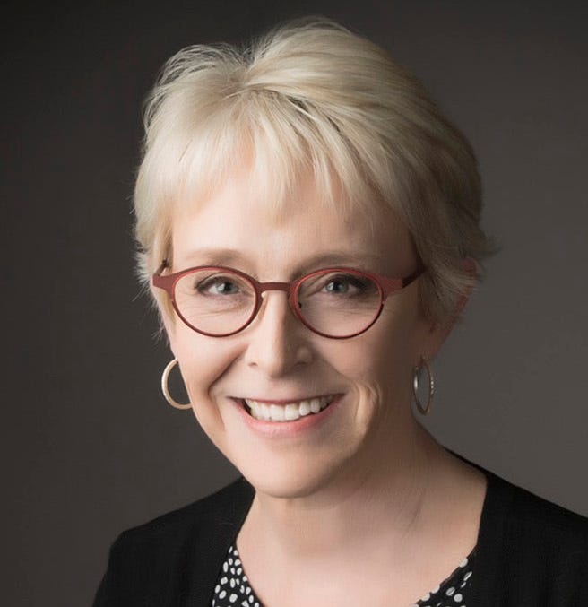 Pam Holloway – Medium
