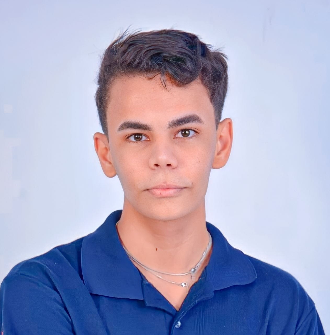 Lucas Marques – Medium